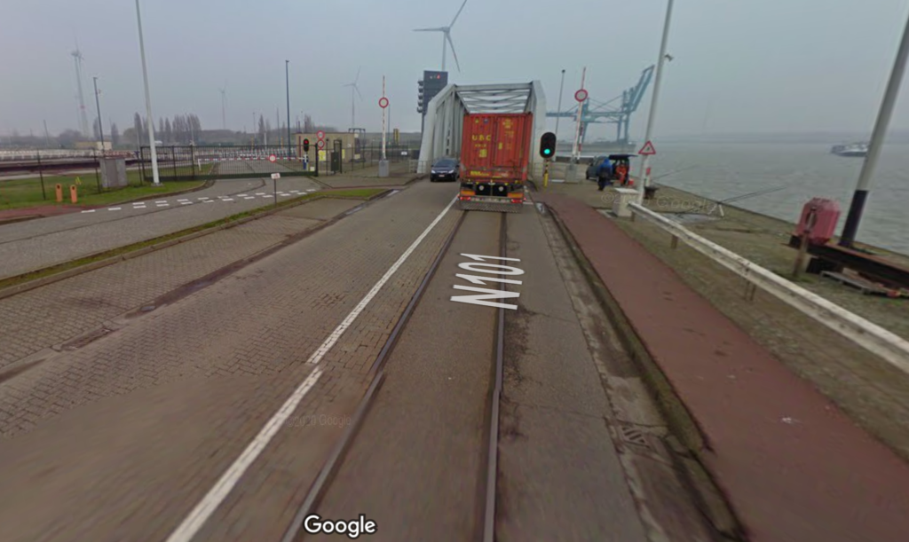 Antwerpen (haven), N101 (Zandvlietbrug) - Het verkeer